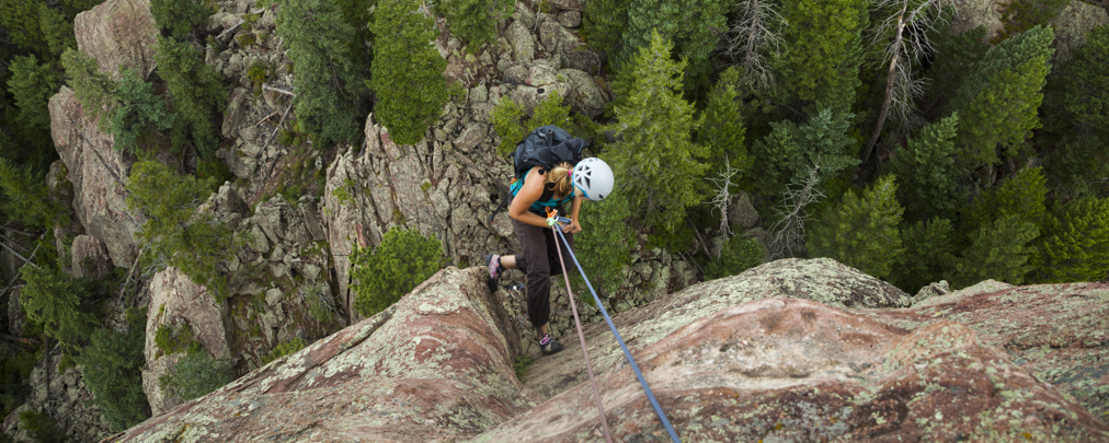 Richtig Abseilen beim Felsklettern: So geht's!